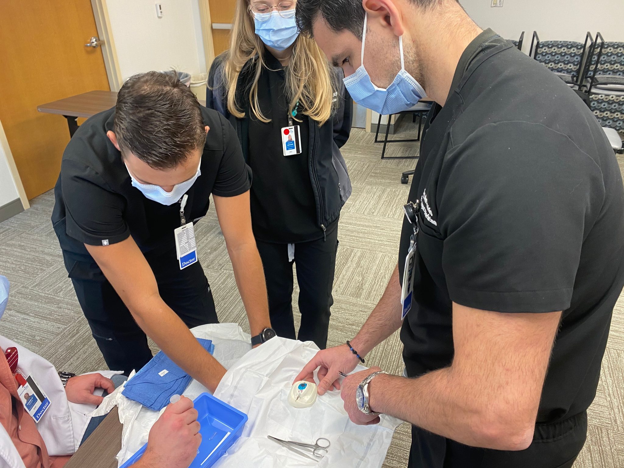 Train Yourself: Lateral Canthotomy